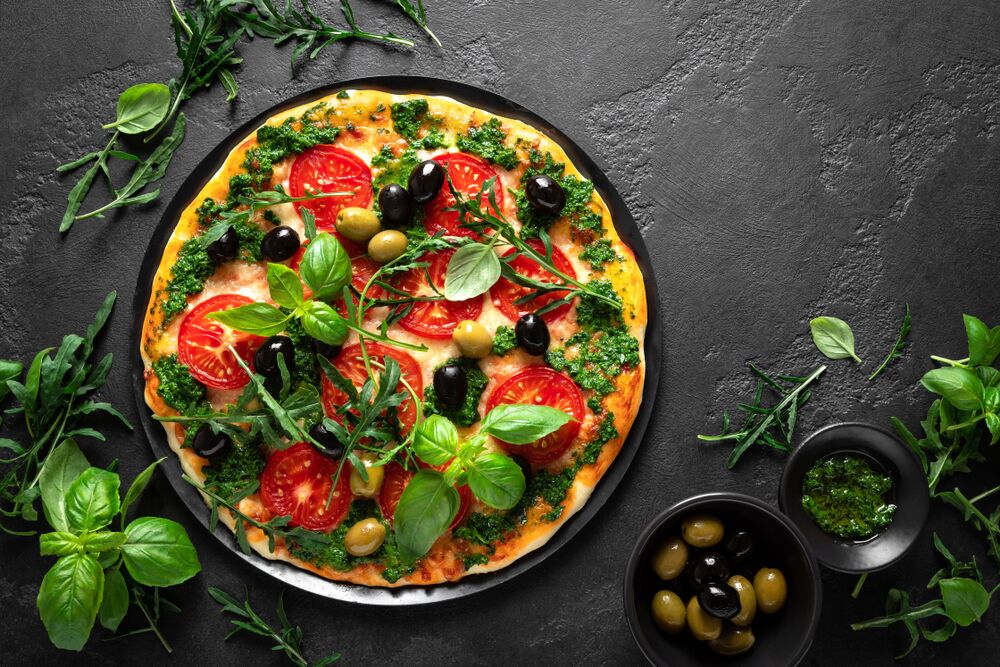 What Herbs Go Well on Pizza? A Guide to Tasty Toppings - Pizzaware