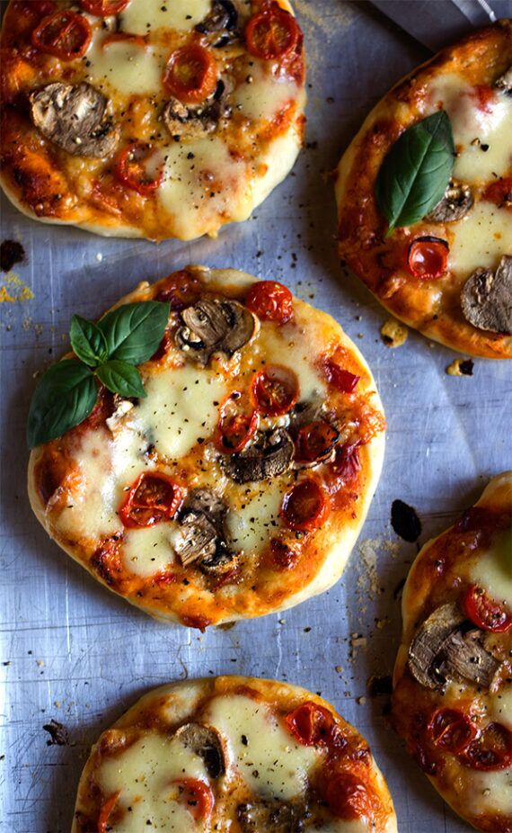 21 Best Mini Pizza Recipes You Must Try - Pizzaware